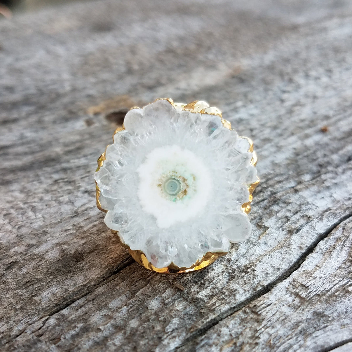 Solar Quartz Ring – Lavender Blue Soul