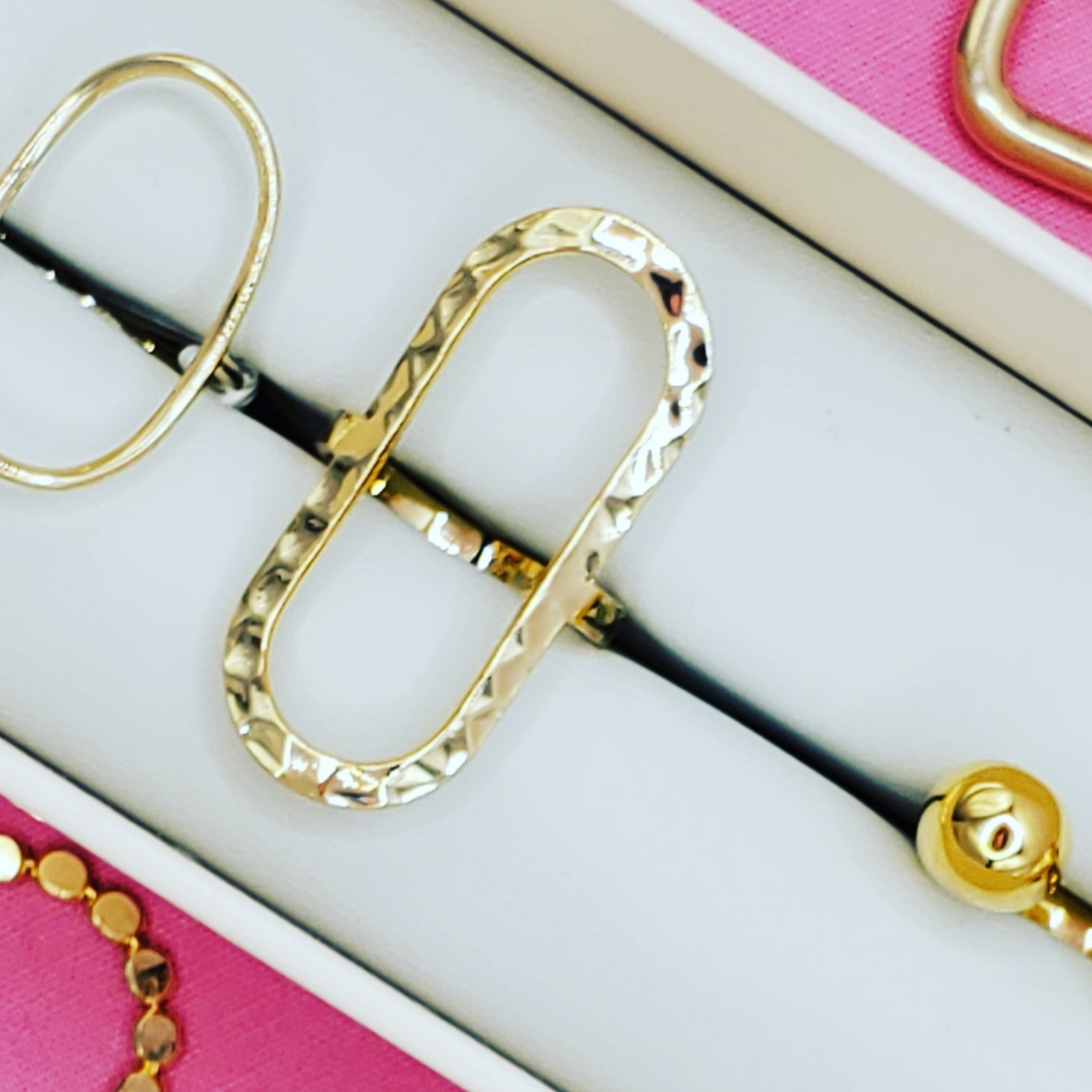 Ovaloid Ring – Lavender Blue Soul